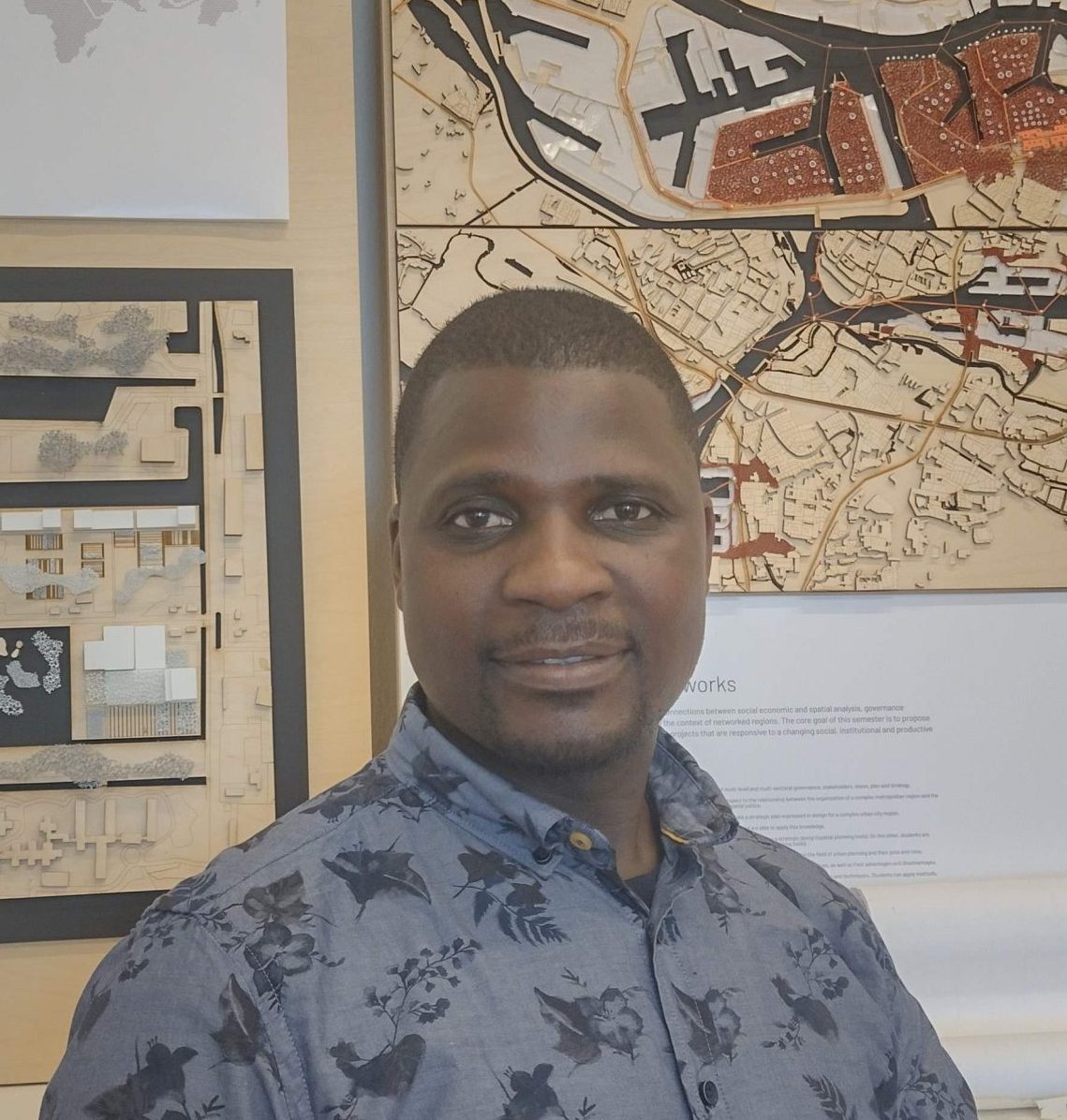 Dr Simbarashe (Simba) Chereni - Spatial Planning & Strategy Dr Simbarashe (Simba) Chereni - Spatial Planning & Strategy